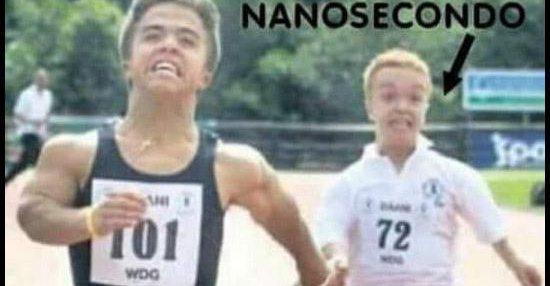 Nanosecondo | BESTI.it - immagini divertenti, foto, barzellette, video